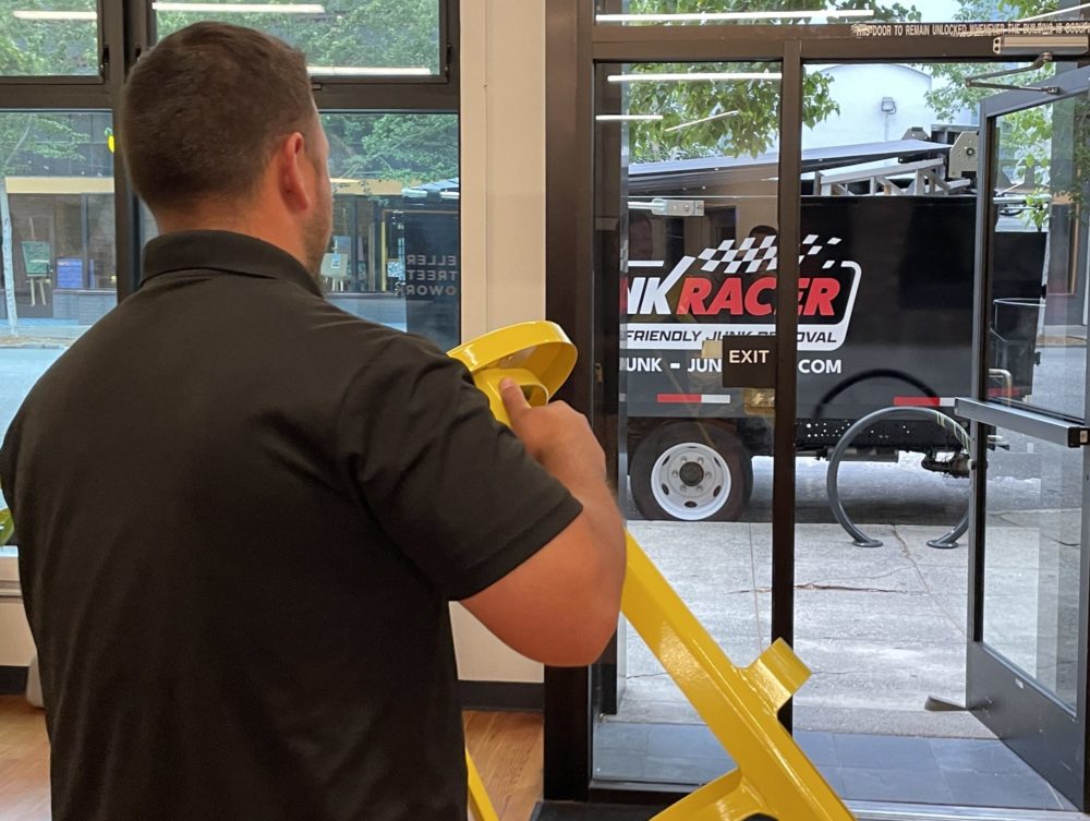 Junk Removal in Sonoma, CA | Cleanouts | Junk Racers